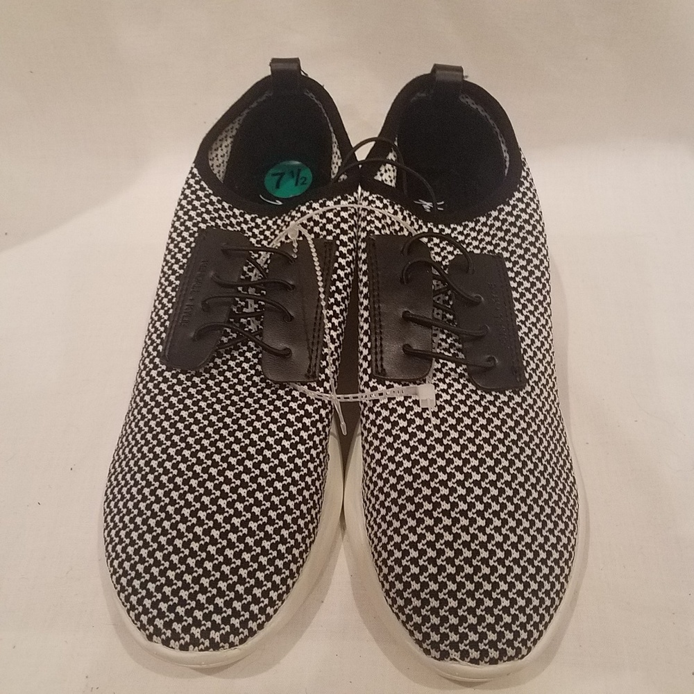 Kendall & Kylie Nwob Brandy Sport Sneakers Sz 7.5 - Gem